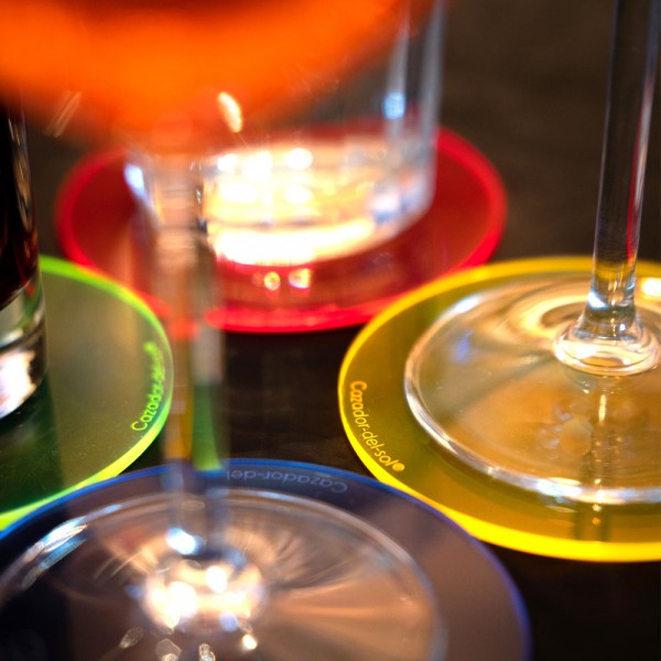 The luminous, elegant glass coaster James | Cazador-del-sol - Suncatcher